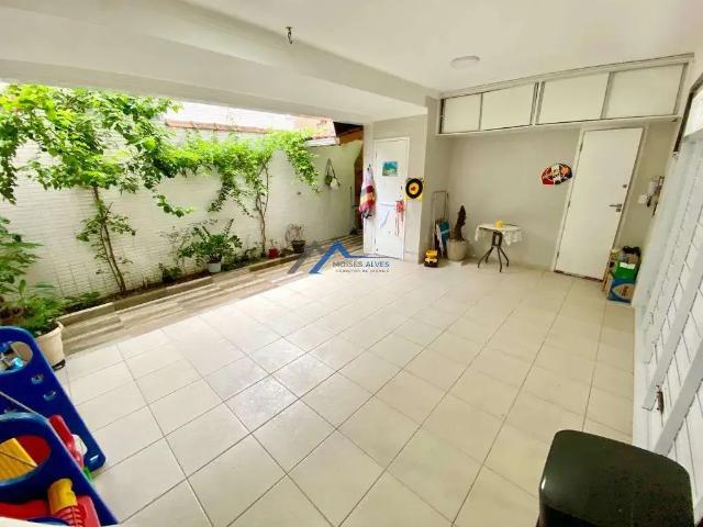 Casa / Sobrado em Condomínio para Venda em Santos/SP Marapé 3 Quartos