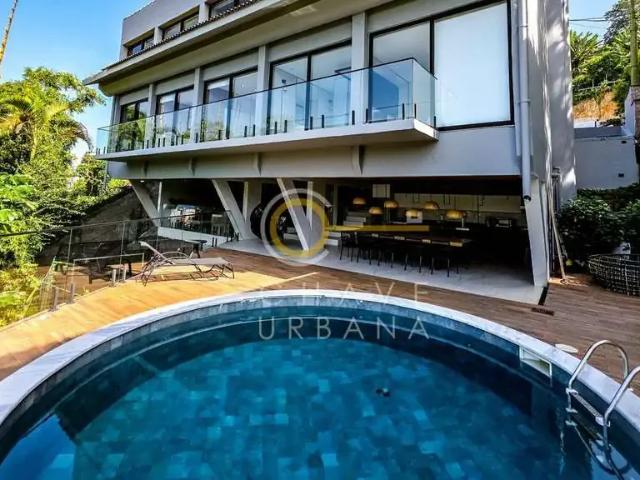 Casa / Sobrado em Condomínio para Venda em Santos/SP Morro Santa Terezinha 4 Quartos
