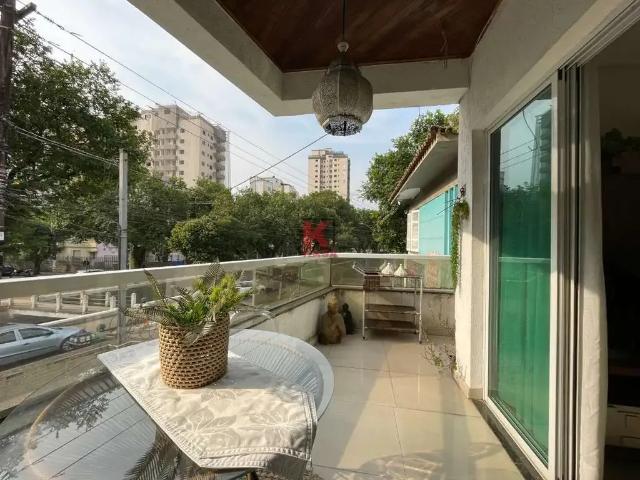 Casa / Sobrado em Condomínio para Venda em Santos/SP Aparecida 3 Quartos