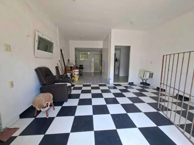Casa / Sobrado em Condomínio para Venda em Santos/SP Areia Branca 1 Quartos