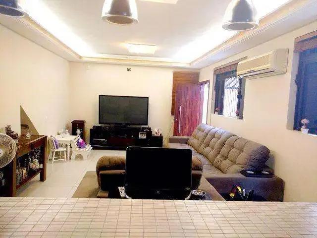 Casa / Sobrado em Condomínio para Venda em Santos/SP Campo Grande 4 Quartos