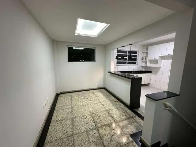 Casa / Sobrado em Condomínio para Venda em Santos/SP Embaré 2 Quartos