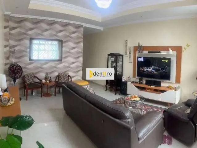 Casa / Sobrado em Condomínio para Venda em Santos/SP Embaré 3 Quartos