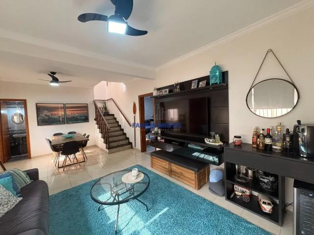 Casa / Sobrado em Condomínio para Venda em Santos/SP Ponta da Praia 3 Quartos