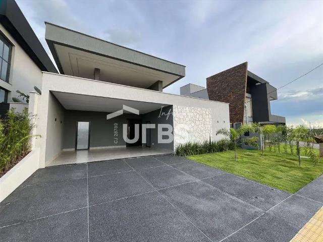 Casa / Sobrado em Condomínio para Venda em Senador Canedo/GO Jardins Capri 4 Quartos