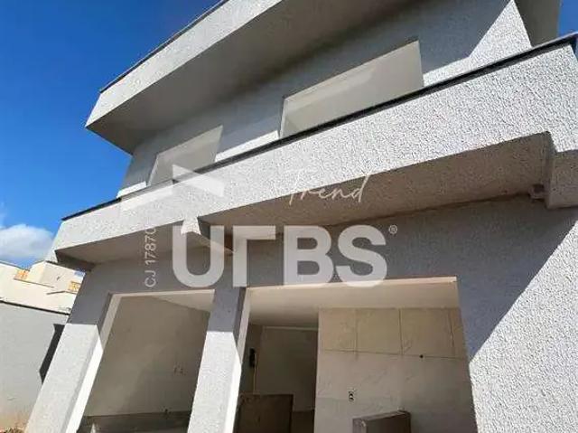 Casa / Sobrado em Condomínio para Venda em Senador Canedo/GO Jardins Capri 4 Quartos