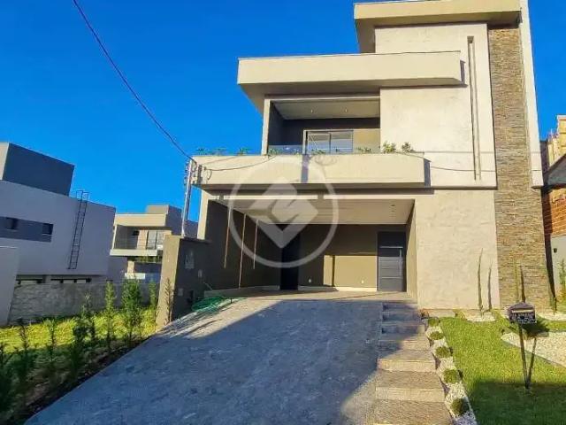 Casa / Sobrado em Condomínio para Venda em Senador Canedo/GO Jardins Capri 4 Quartos