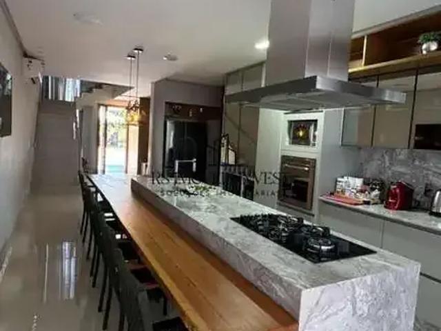 Casa / Sobrado em Condomínio para Venda em Senador Canedo/GO Jardins Capri 3 Quartos