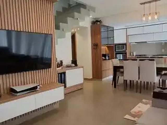 Casa / Sobrado em Condomínio para Venda em Senador Canedo/GO Jardins Capri 3 Quartos