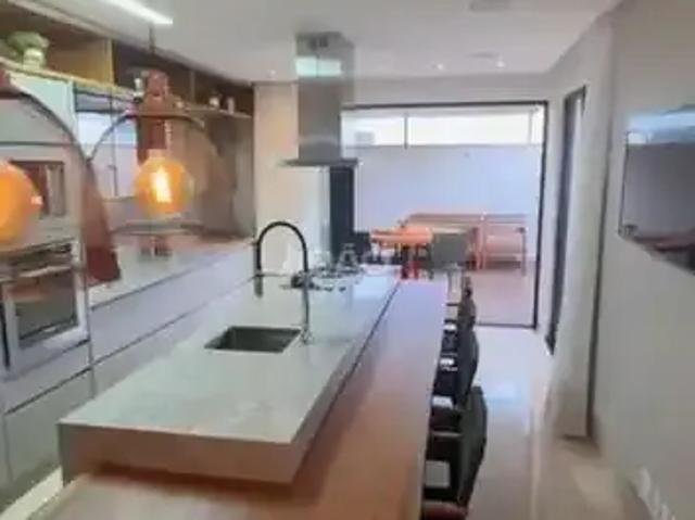 Casa / Sobrado em Condomínio para Venda em Senador Canedo/GO Jardins Capri 3 Quartos