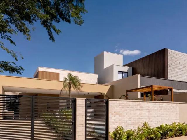 Casa / Sobrado em Condomínio para Venda em Senador Canedo/GO Jardins Frankfurt 3 Quartos