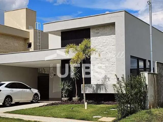 Casa / Sobrado em Condomínio para Venda em Senador Canedo/GO Jardins Nápoles 3 Quartos