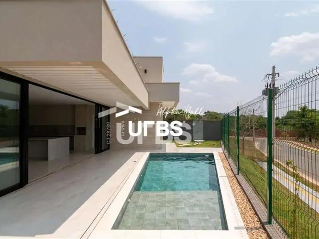 Casa / Sobrado em Condomínio para Venda em Senador Canedo/GO Jardins Porto 4 Quartos