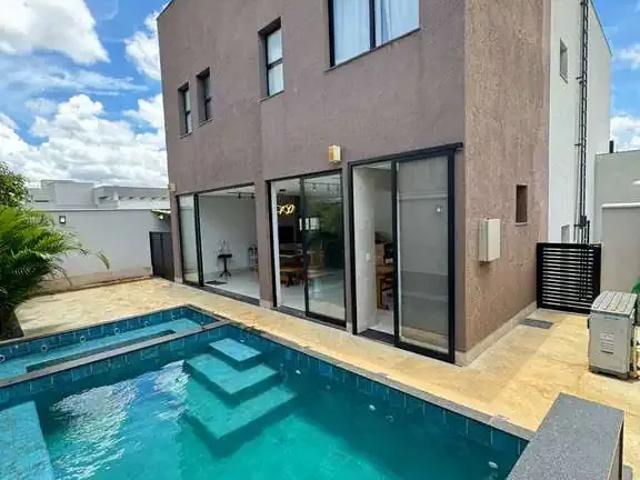 Casa / Sobrado em Condomínio para Venda em Senador Canedo/GO Jardins Porto 3 Quartos