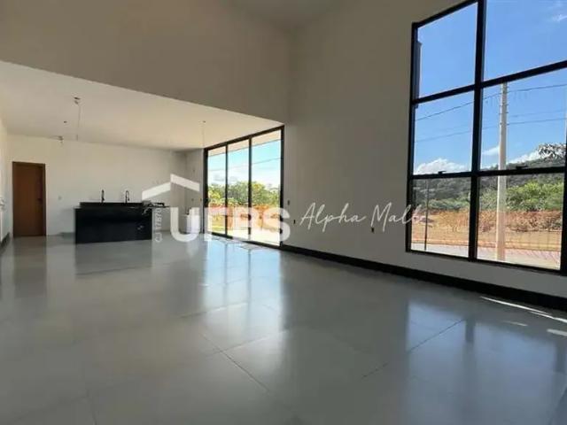 Casa / Sobrado em Condomínio para Venda em Senador Canedo/GO Jardins Porto 3 Quartos