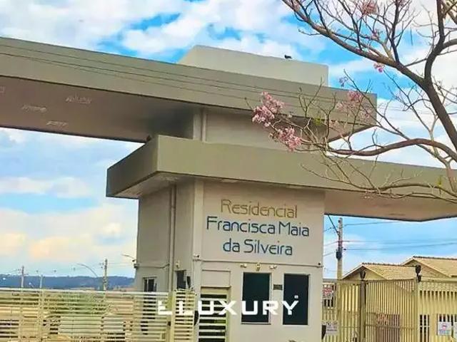 Casa / Sobrado em Condomínio para Venda em Senador Canedo/GO São Francisco II 2 Quartos