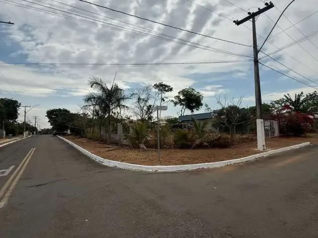 Casa / Sobrado em Condomínio para Venda em Senador Canedo/GO Parque Residencial Morumbi 2 Quartos