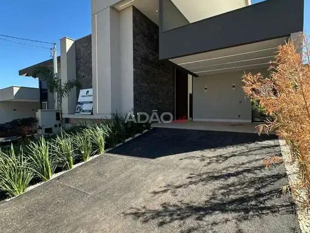 Casa / Sobrado em Condomínio para Venda em Senador Canedo/GO Residencial Marília 3 Quartos