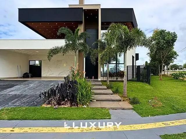Casa / Sobrado em Condomínio para Venda em Senador Canedo/GO Terras Alpha Residencial 2 4 Quartos