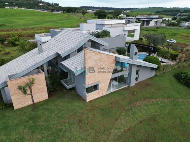 Casa / Sobrado em Condomínio para Venda em Sertanópolis/PR Centro 4 Quartos
