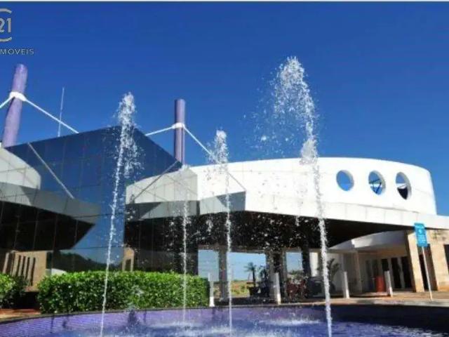 Casa / Sobrado em Condomínio para Venda em Sertanópolis/PR Centro 4 Quartos