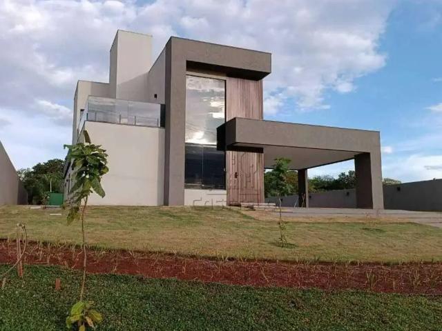 Casa / Sobrado em Condomínio para Venda em Sertanópolis/PR Centro 3 Quartos