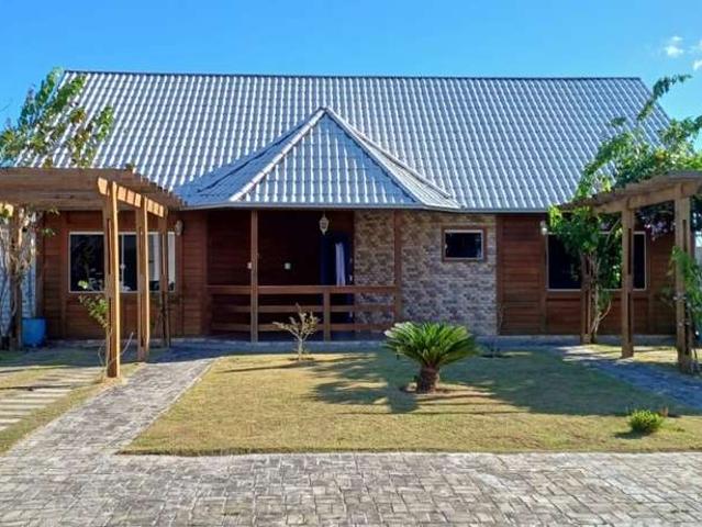 Casa / Sobrado em Condomínio para Venda em Simões Filho/BA Condomínio Fazenda Real 3 Quartos