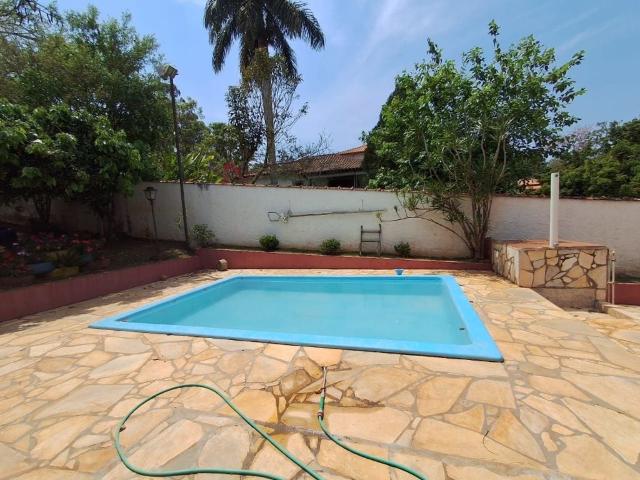 Casa / Sobrado em Condomínio para Venda em Socorro/SP Centro 2 Quartos
