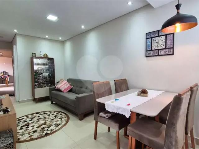 Casa / Sobrado em Condomínio para Venda em Sorocaba/SP Conjunto Habitacional Júlio de Mesquita Filho 2 Quartos