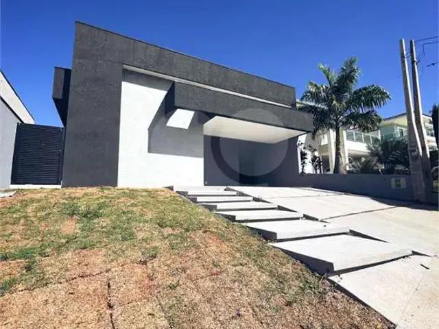 Casa / Sobrado em Condomínio para Venda em Sorocaba/SP Cajuru do Sul 4 Quartos