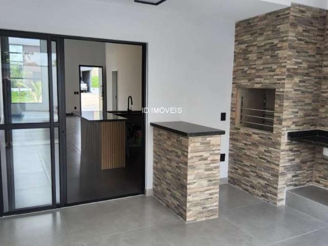 Casa / Sobrado em Condomínio para Venda em Sorocaba/SP Cajuru do Sul 3 Quartos