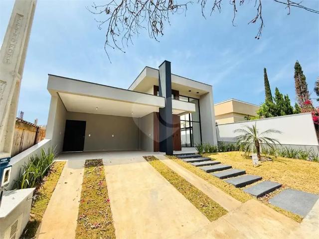Casa / Sobrado em Condomínio para Venda em Sorocaba/SP Cajuru do Sul 3 Quartos