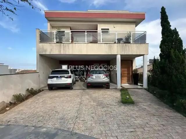 Casa / Sobrado em Condomínio para Venda em Sorocaba/SP Centro 4 Quartos