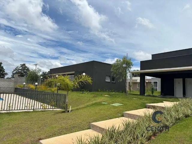 Casa / Sobrado em Condomínio para Venda em Sorocaba/SP Aparecidinha 2 Quartos