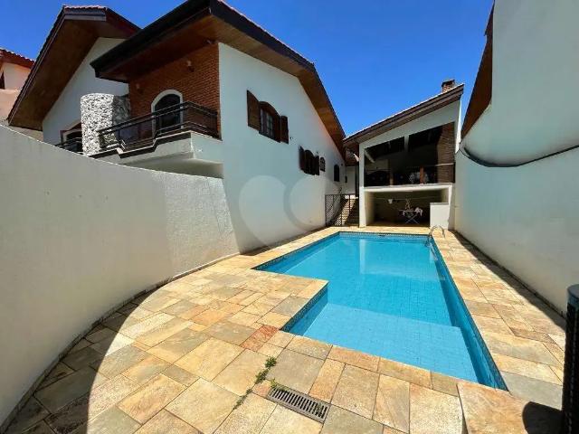Casa / Sobrado em Condomínio para Venda em Sorocaba/SP Granja Olga I 6 Quartos