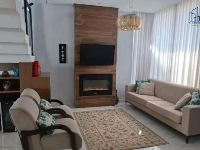 Casa / Sobrado em Condomínio para Venda em Sorocaba/SP Parque Santa Isabel 3 Quartos