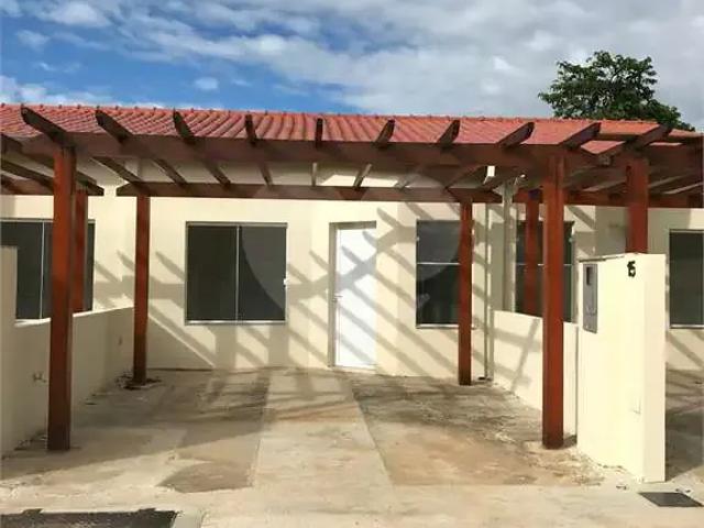 Casa / Sobrado em Condomínio para Venda em Sorocaba/SP Parque Vitória Régia 2 Quartos