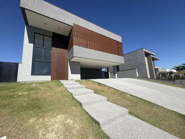 Casa / Sobrado em Condomínio para Venda em Sorocaba/SP Residencial Saint Patrick 4 Quartos