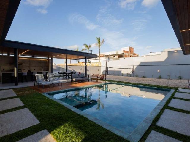 Casa / Sobrado em Condomínio para Venda em Sorocaba/SP Residencial Saint Patrick 4 Quartos