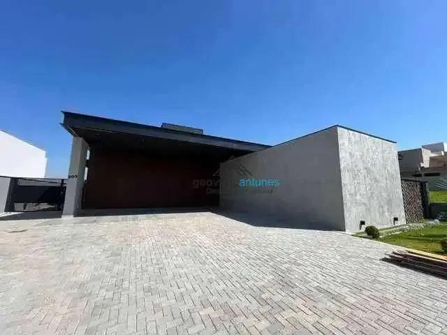 Casa / Sobrado em Condomínio para Venda em Sorocaba/SP Residencial Saint Patrick 4 Quartos