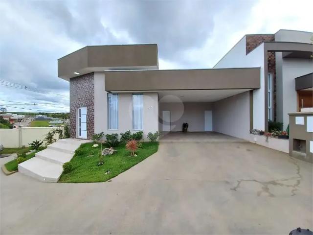 Casa / Sobrado em Condomínio para Venda em Sorocaba/SP Wanel Ville 3 Quartos