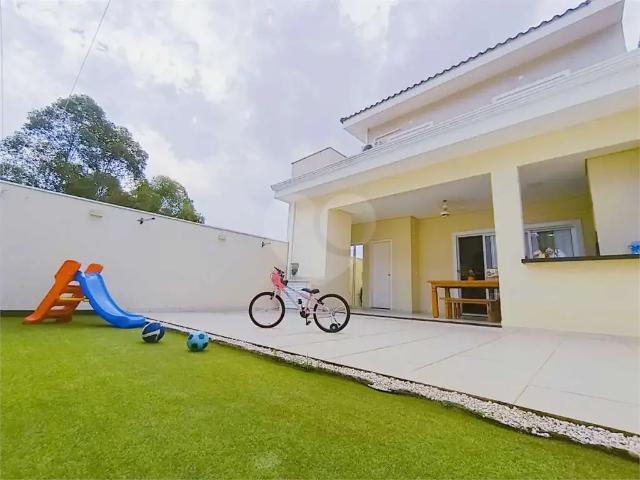 Casa / Sobrado em Condomínio para Venda em Sorocaba/SP Wanel Ville 3 Quartos