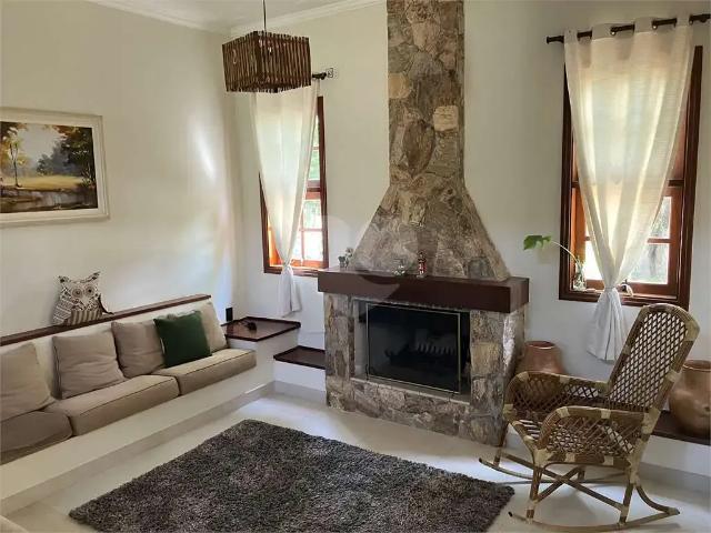 Casa / Sobrado em Condomínio para Venda em Sorocaba/SP Vivendas do Lago 4 Quartos