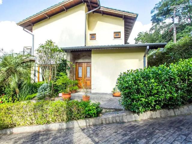 Casa / Sobrado em Condomínio para Venda em Taboão da Serra/SP Condomínio Iolanda 4 Quartos