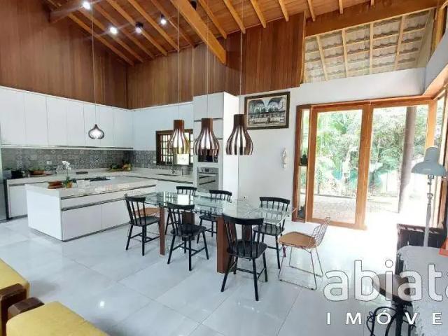 Casa / Sobrado em Condomínio para Venda em Taboão da Serra/SP Condomínio Iolanda 4 Quartos