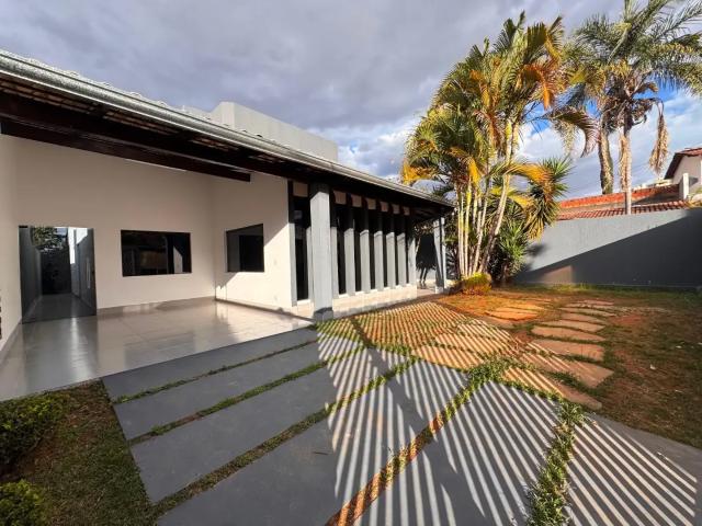Casa / Sobrado em Condomínio para Venda em Taguatinga/DF Setor Habitacional Vicente Pires 4 Quartos