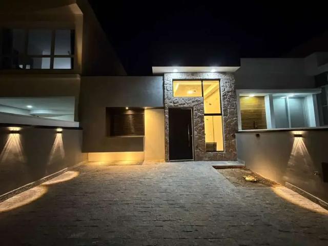 Casa / Sobrado em Condomínio para Venda em Tatuí/SP Residencial Bosques dos Ipês 3 Quartos