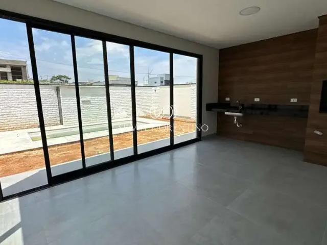 Casa / Sobrado em Condomínio para Venda em Taubaté/SP Vale dos Cristais 3 Quartos