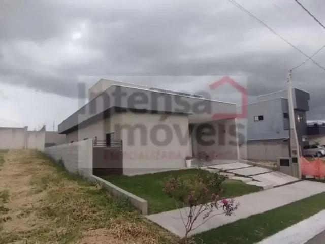 Casa / Sobrado em Condomínio para Venda em Taubaté/SP Vale dos Cristais 3 Quartos
