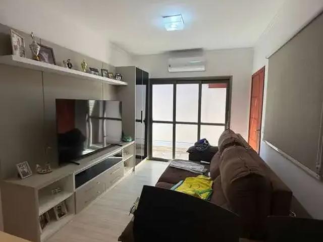 Casa / Sobrado em Condomínio para Venda em Taubaté/SP Barreiro 3 Quartos